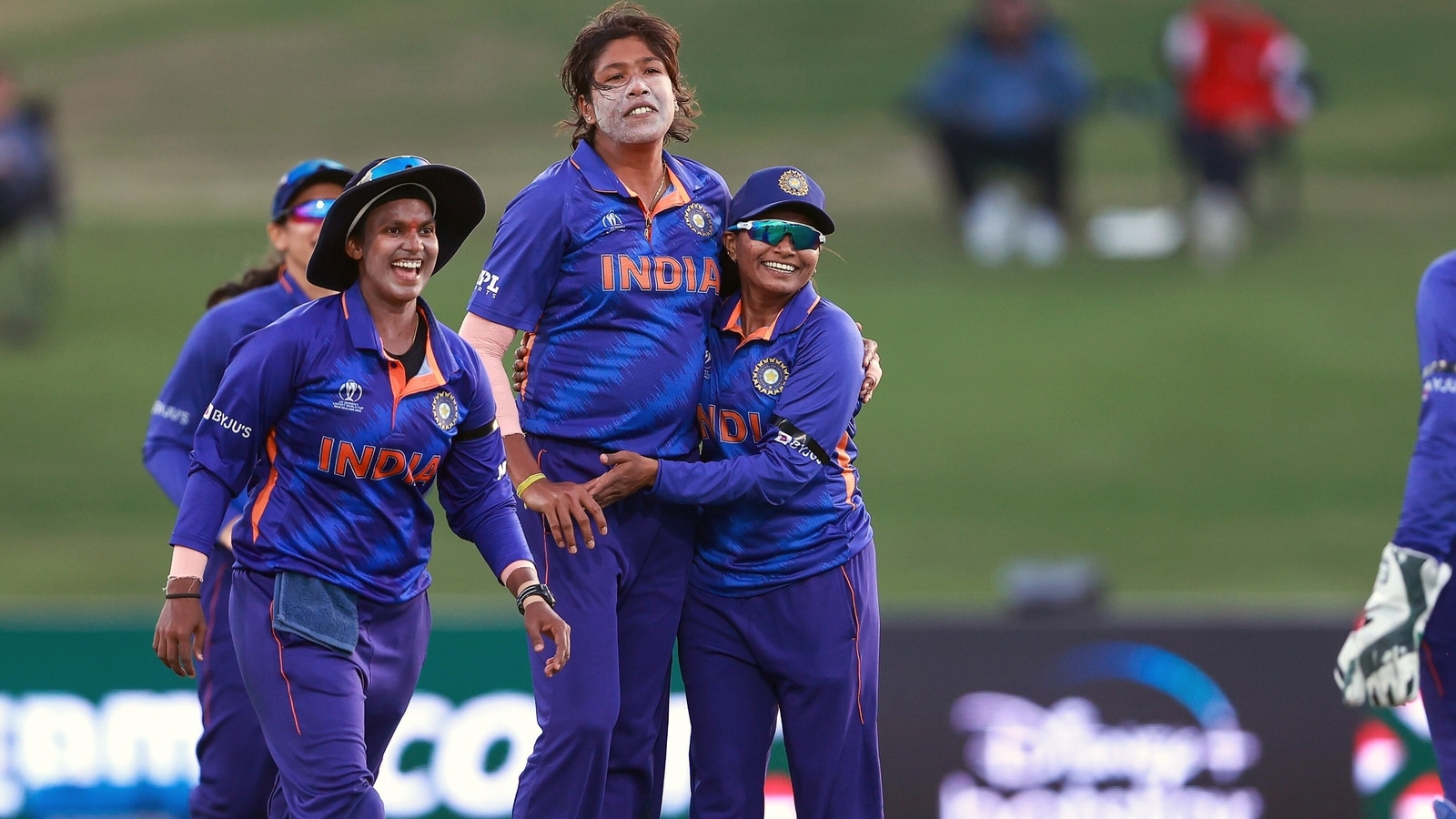 Women's WC: Jhulan Goswami becomes first women's cricketer in history ...