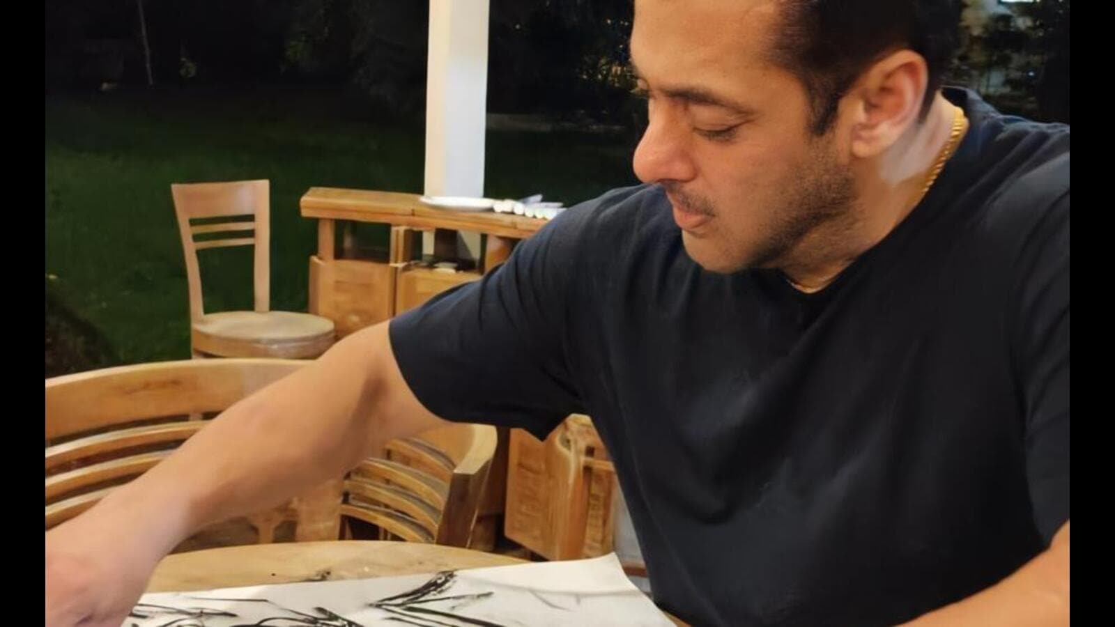 Salman Khan portrays hope on canvas: A tribute to motherhood ...