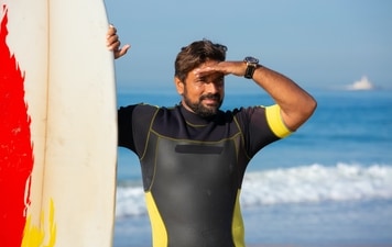 De-tan scrubs for men: Nourish and exfoliate to reveal your normal skin ...