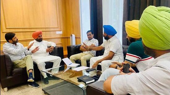 Ludhiana | Plot holders, developers of illegal colonies accuse GLADA of ...