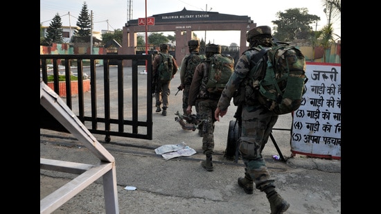 NIA takes over Sunjuwan terror attack case | Hindustan Times