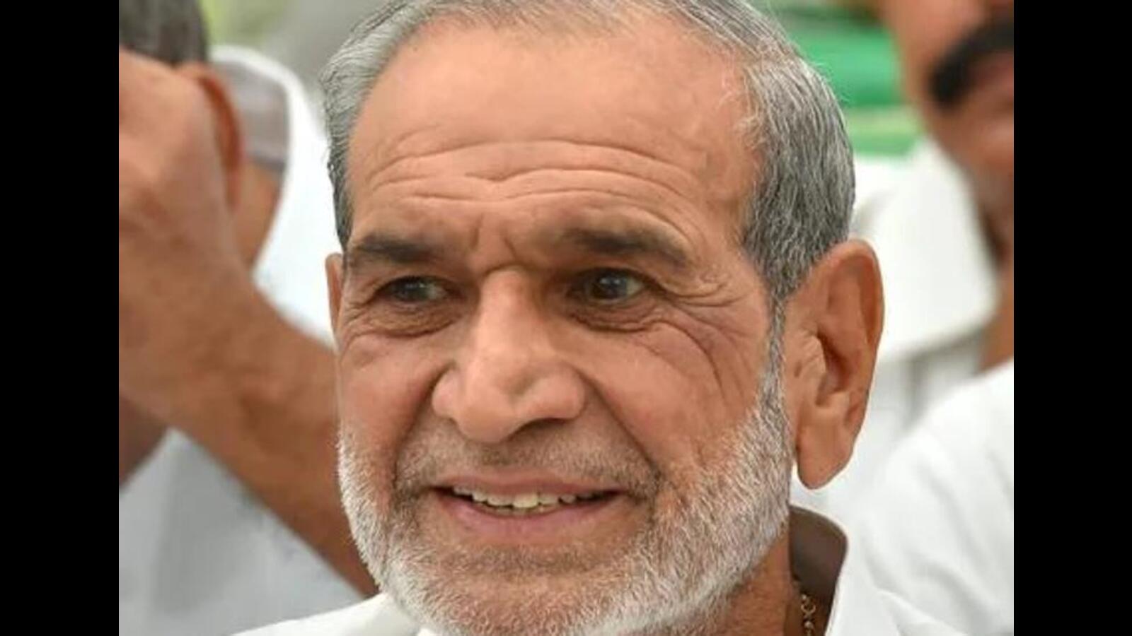 1984 riots: Ex-Cong leader Sajjan Kumar gets bail in twin murder case ...