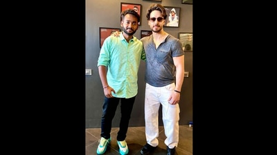 Tiger Shroff makes viral video with mimicry artist behind ‘Choti bachi ...