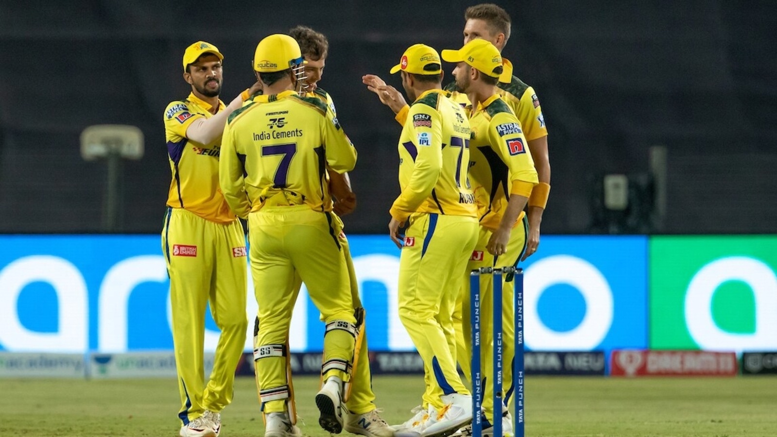 IPL 2022 Points Table, Orange & Purple Cap: LSG inch closer to table ...