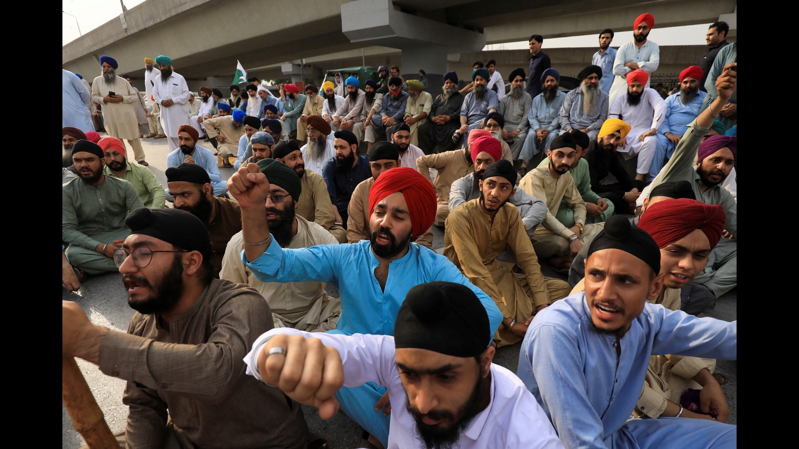 LGPC condemns killing of 2 Sikhs in Pakistan | Hindustan Times