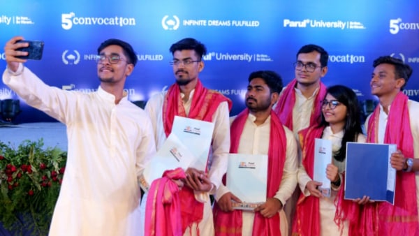 Parul University holds 5th Convocation: 5,454 graduates conferred with ...