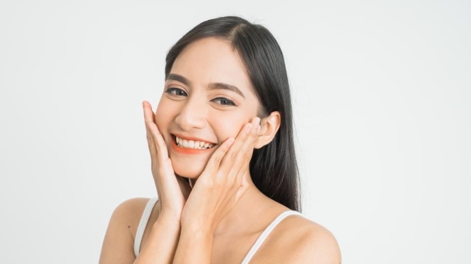 How to protect your skin during summer? Cosmetologist answers | Health