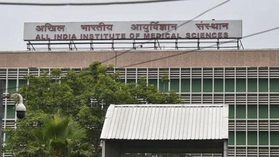 AIIMS removes all laboratory, testing charges up to ₹300 with immediate ...