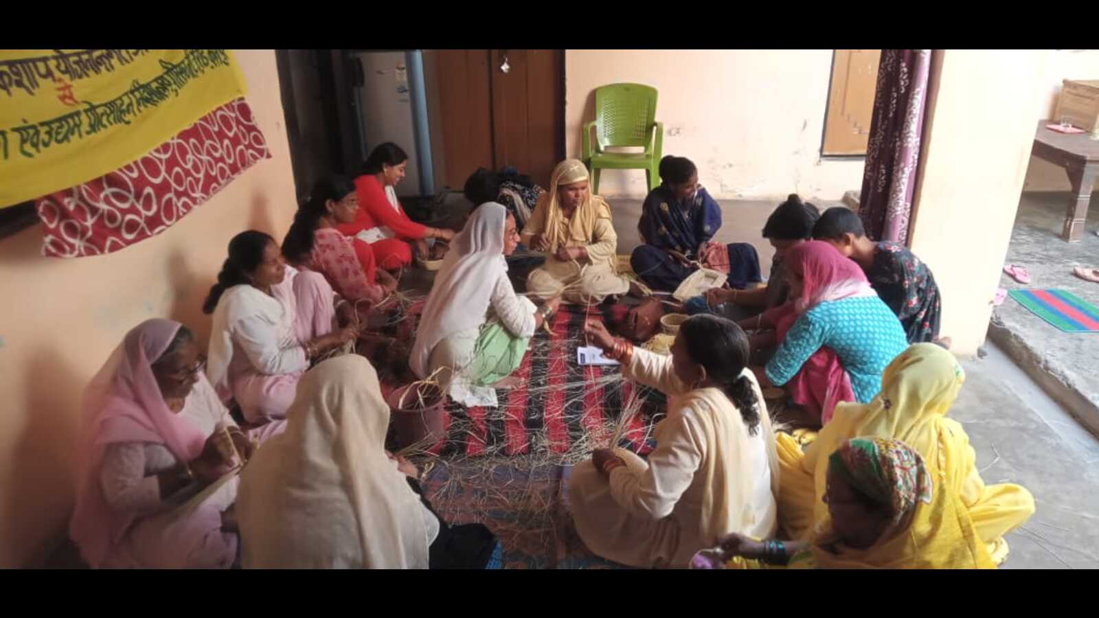 Rural artisans of Prayagraj bag first international order for their ...