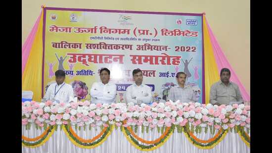 Month-long workshop on girl empowerment begins at Prayagraj’s MUNL ...