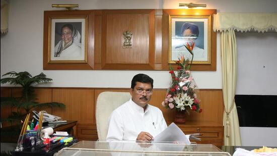 Former minister Mukul Wasnik likely to be Congress’ RS nominee | Mumbai ...