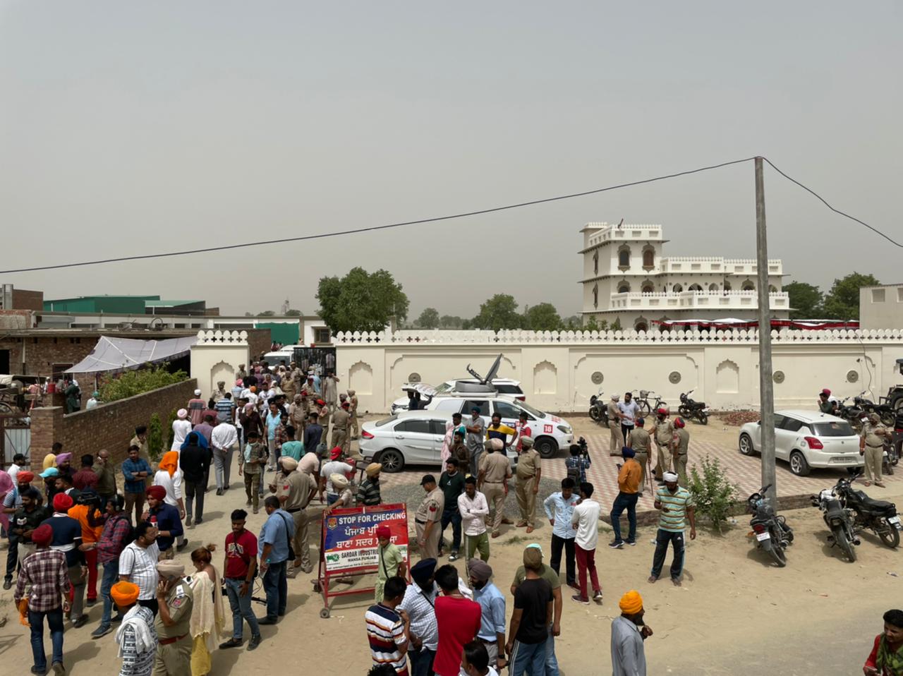 Moose Wala murder: Autopsy says 25 bullet wounds on singer's body ...