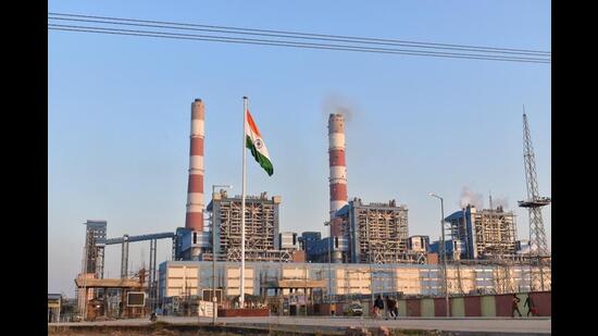 Bihar adds 559 MW power as NPGC plant goes fully commercial - Hindustan ...
