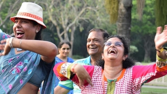 Laughter therapy can combat mood swings: Expert shares insights | Health