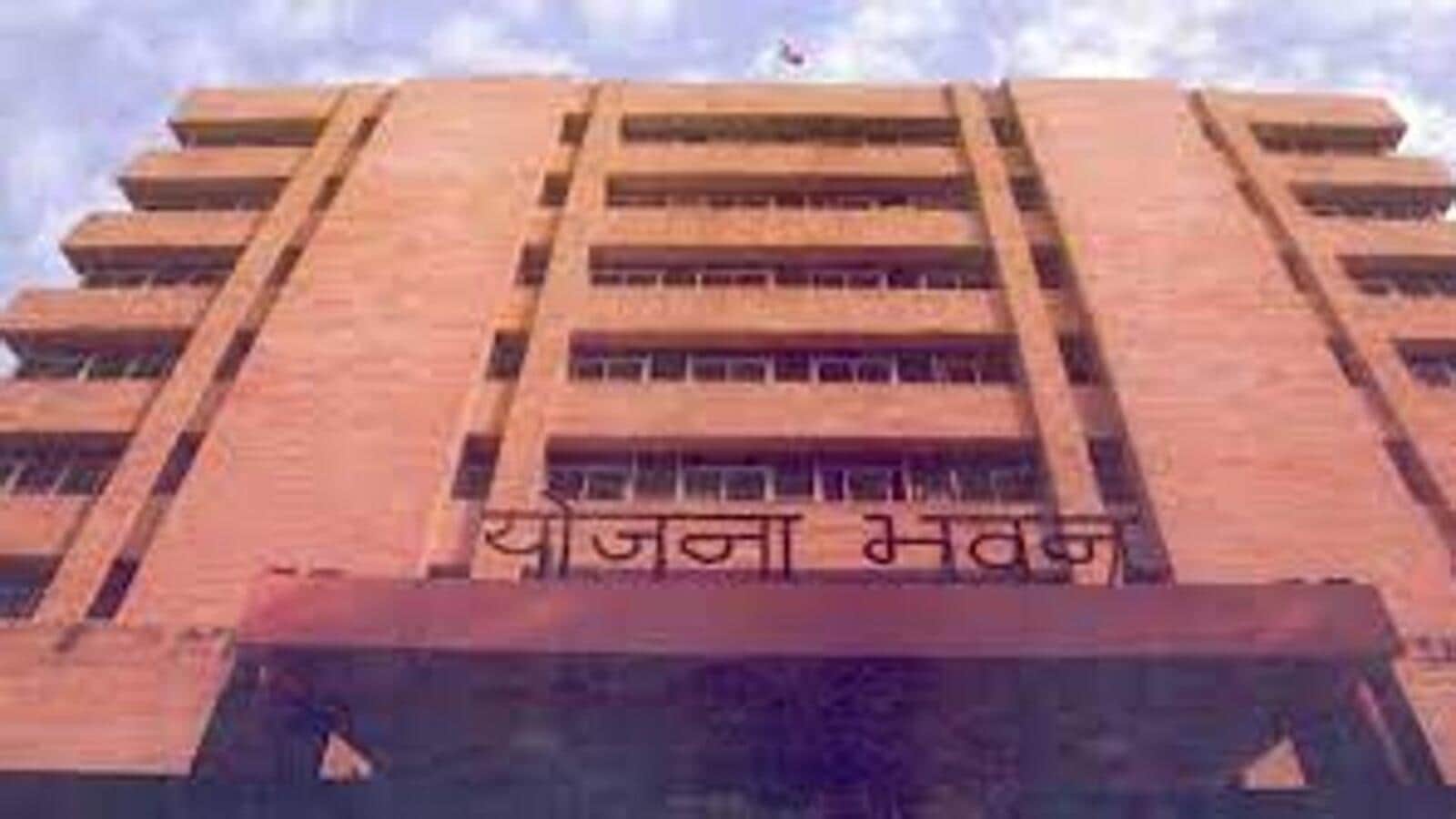 Departments in Uttar Pradesh secretariat vie for cleanliness honours ...