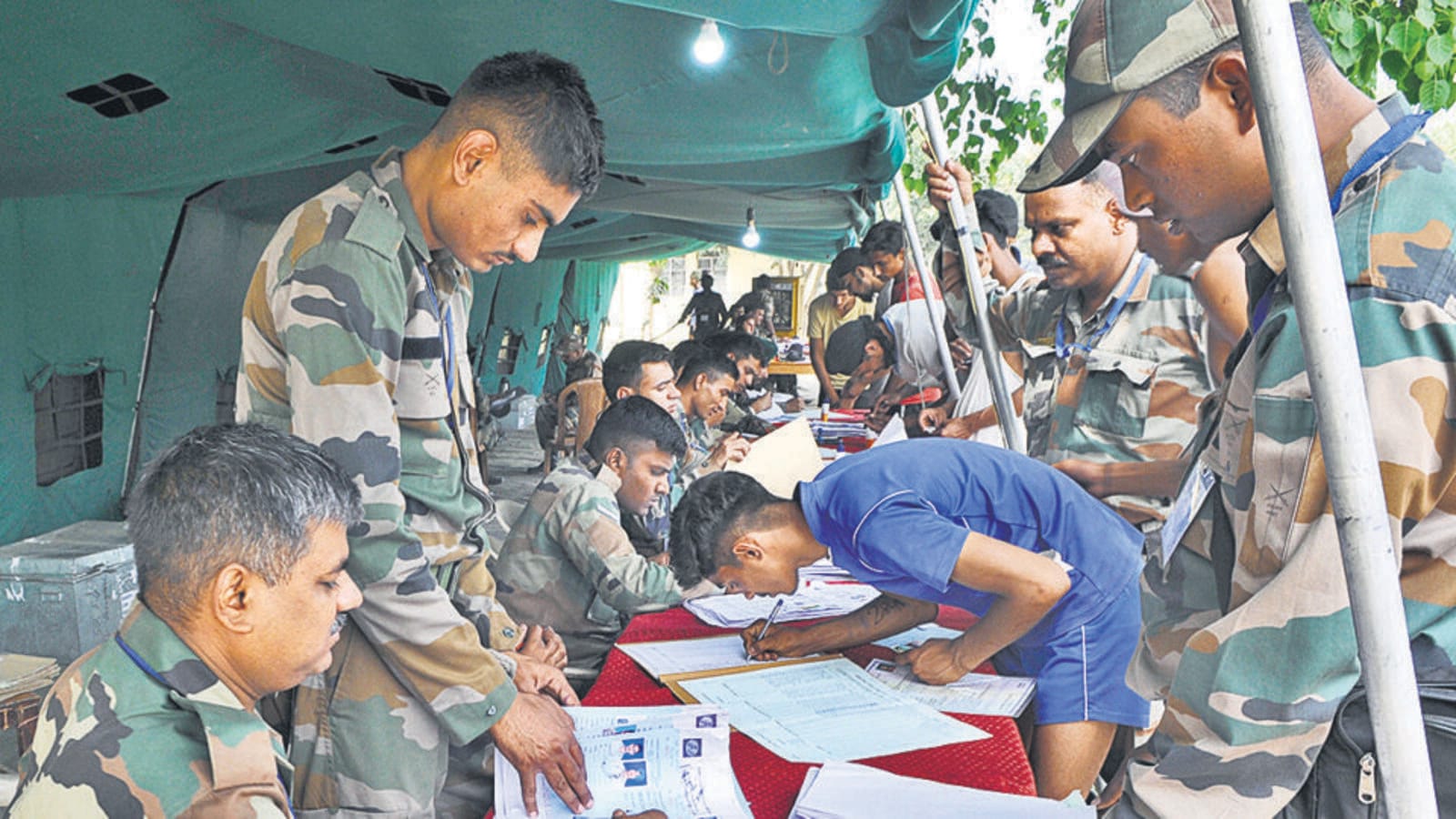 Agnipath scheme: Army, navy to start recruitment today | Latest News India