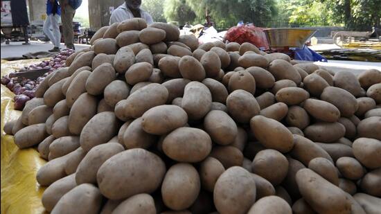 Taste of Life: How Poona developed a taste for potato | Hindustan Times