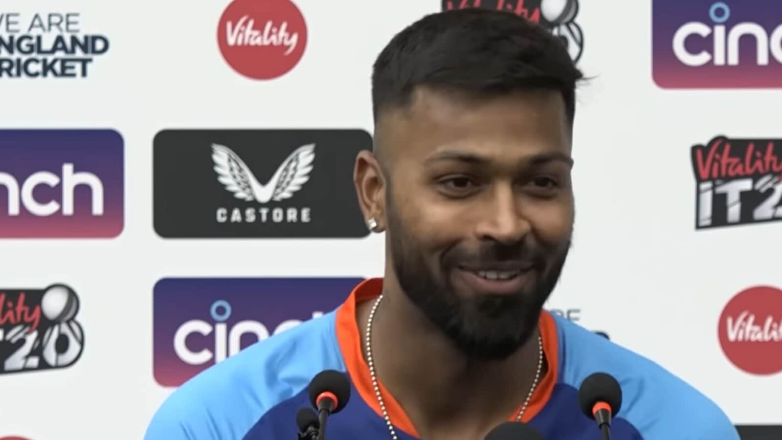 Hardik Pandya's ‘Sir, wo toh nahi pata’ reply to reporter's question on ...