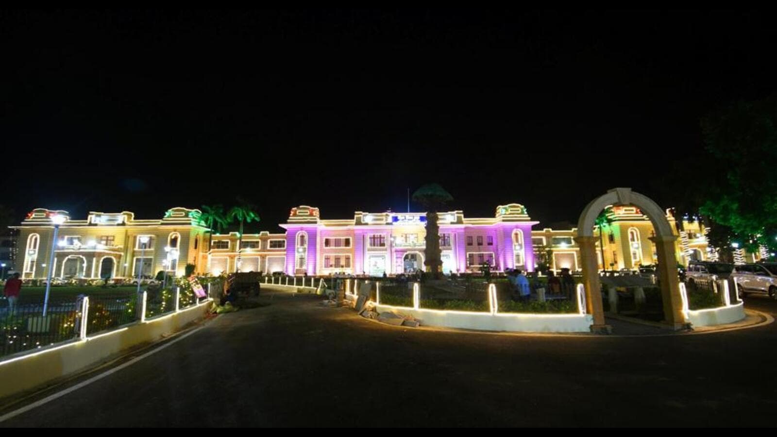 Preparations in full swing for PM’s visit to Bihar Vidhan Sabha ...