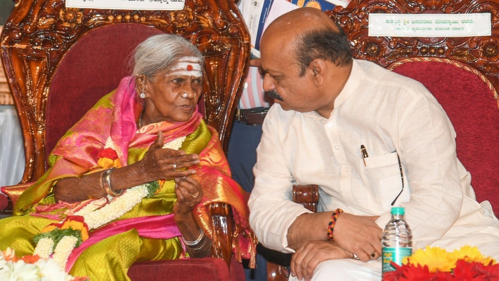 Meet Saalumarada Thimmakka, 111-year-old environmentalist given a ...