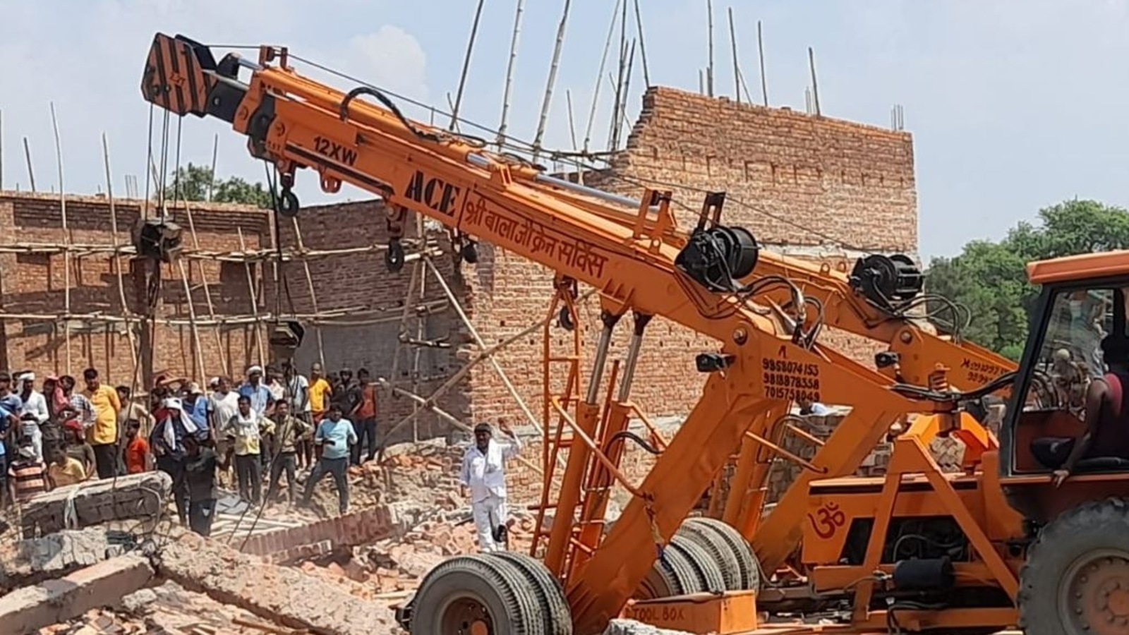 5 dead after wall collapses at godown in Delhi; 9 injured hospitalised ...