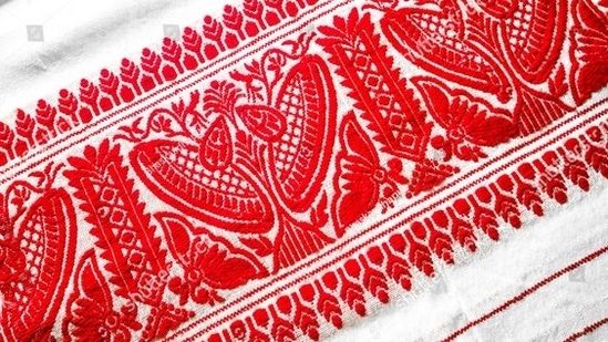 Here’s all you need to know about the traditional Assamese ‘Gamosa ...