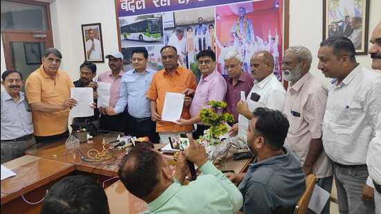 Mayor asks locals to suggest date for Agra Day celebrations | Hindustan ...