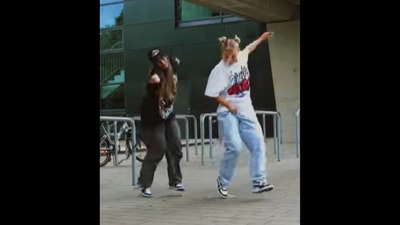 German women dance to Alia Bhatt's Patakha Guddi in this viral video ...