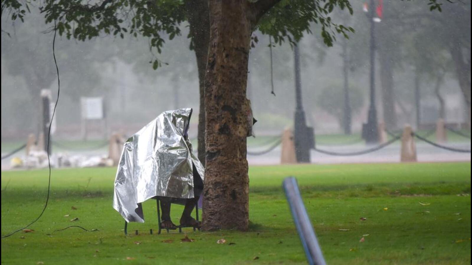 Monsoon trough moving away, may limit rain: Met | Latest News Delhi