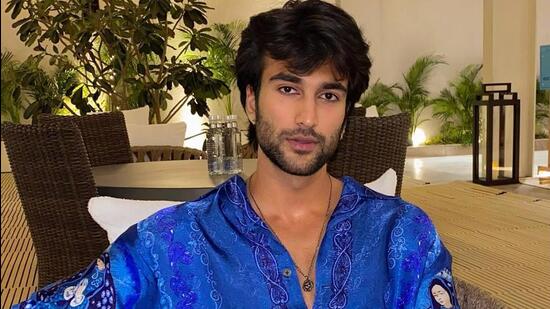 Meezan Jafri steps into Dulquer Salmaan’s shoes for Bangalore Days ...