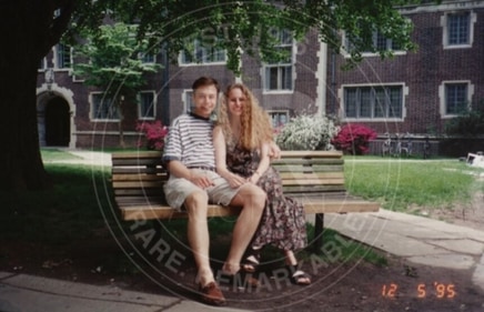 Elon Musk's ex-girlfriend auctions these never-seen-before pics of ...
