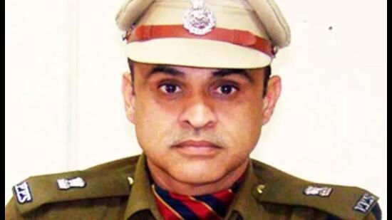 DA case: VB takes measurement of AIG Kapoor’s house - Hindustan Times