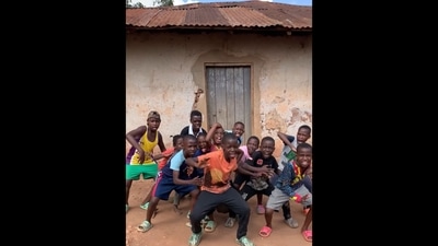 African kids dance to Kala Chashma, viral video wows netizens. Watch ...