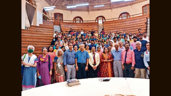 Heritage walks to explore rich history of JJ Hospital | Mumbai news