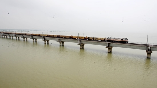 650 villages in Uttar Pradesh inundated as major rivers flow above ...