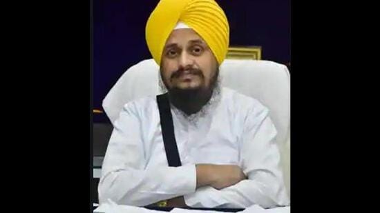 Jathedar backs nihangs booked for disrupting Christian event in ...