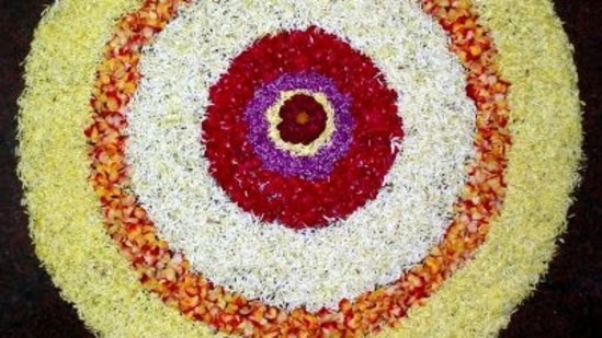 Onam 2022: Simple and beautiful pookalam designs for Onam | Hindustan Times