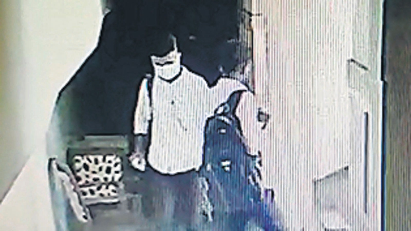 Employee plans own robbery, arrested with accomplice who fled with ₹13 ...