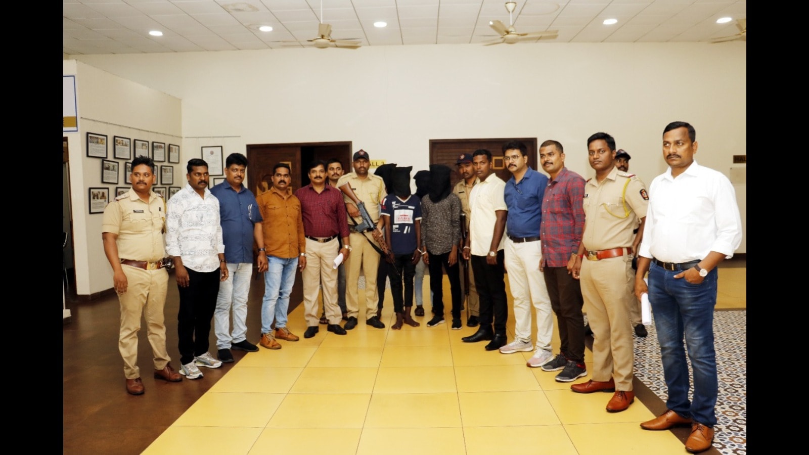 Four arrested for attack undertrial Tushar Hambir at Sasoon hosp ...