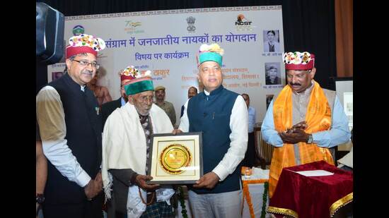 Tribal heroes made immense contributions to the freedom struggle: CM ...