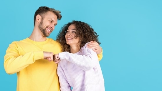 6 signs of security in a relationship: Expert shares insights ...