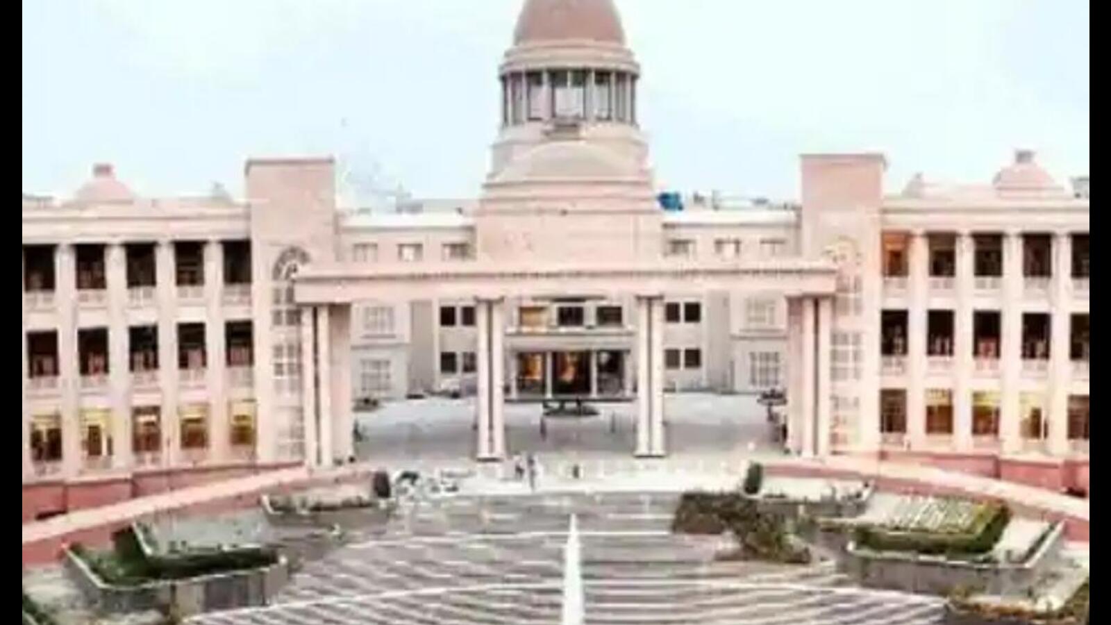 HC takes suo motu cognizance of hotel fire incident in Lucknow ...