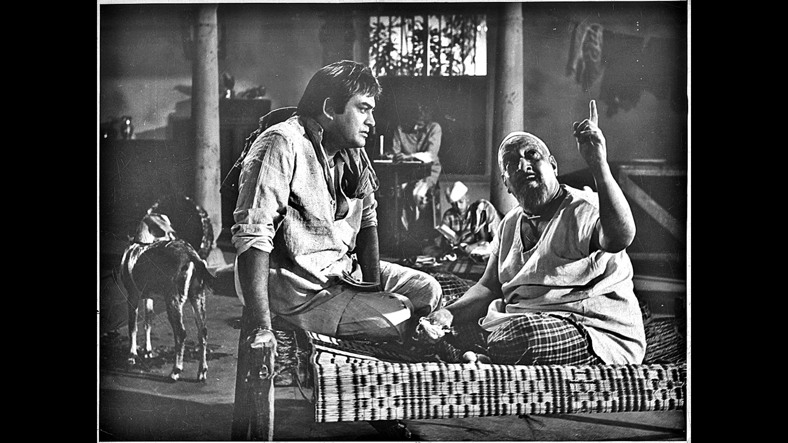 Review: Sanjeev Kumar; The Actor We All Loved by Reeta Ramamurthy Gupta ...