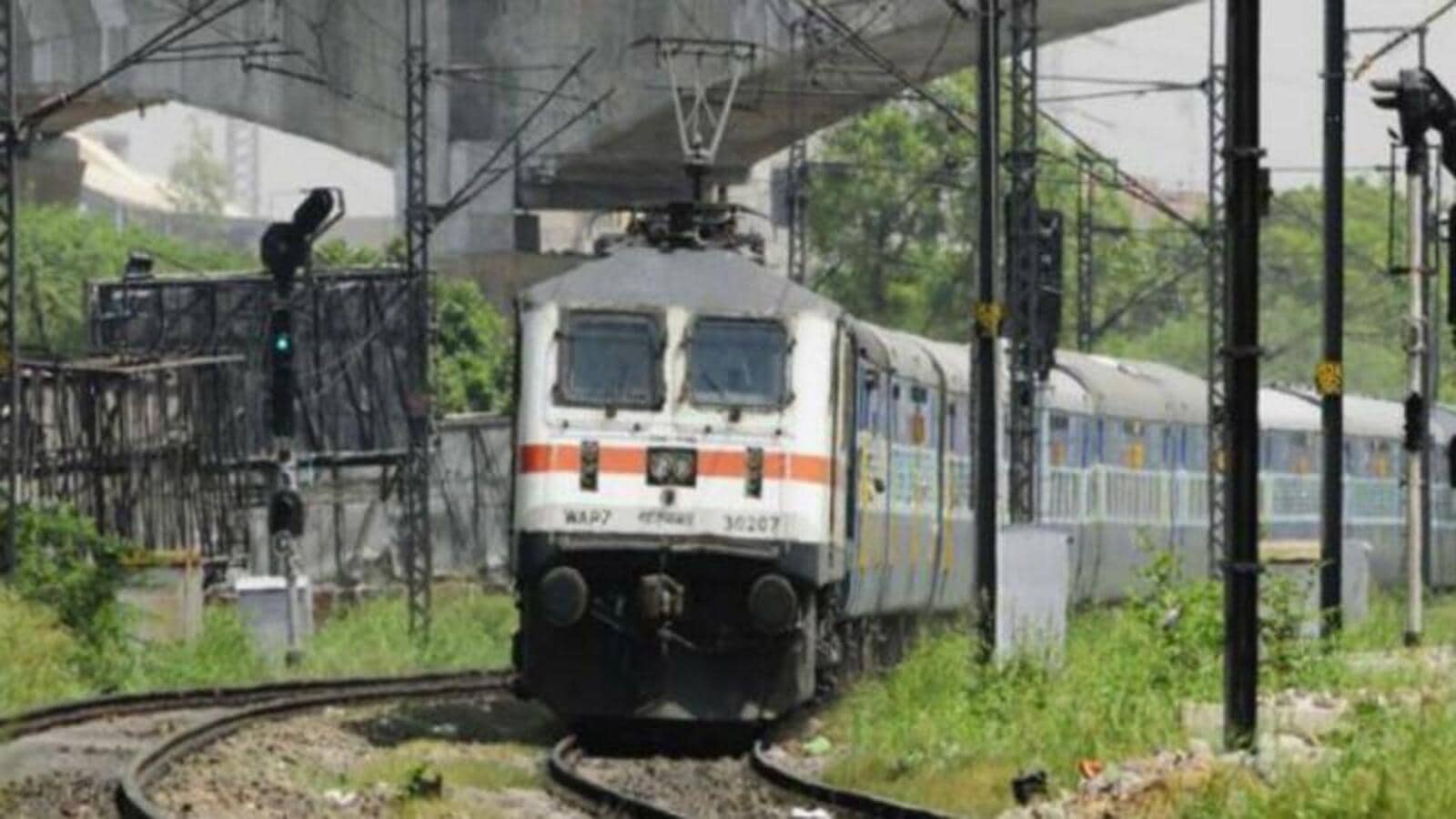 Railways to make train wheels, export: Ashwini Vaishnaw | Latest News India