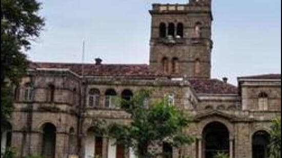 SPPU faces 14-hr power cut | Hindustan Times