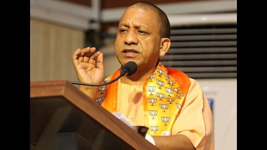 Yogi hails decision to list Gond caste as Scheduled Tribe | Hindustan Times