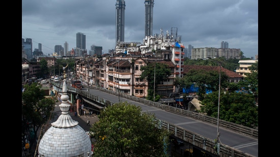 Repairs on dilapidated Gloria flyover, Kennedy bridge stalled | Mumbai news