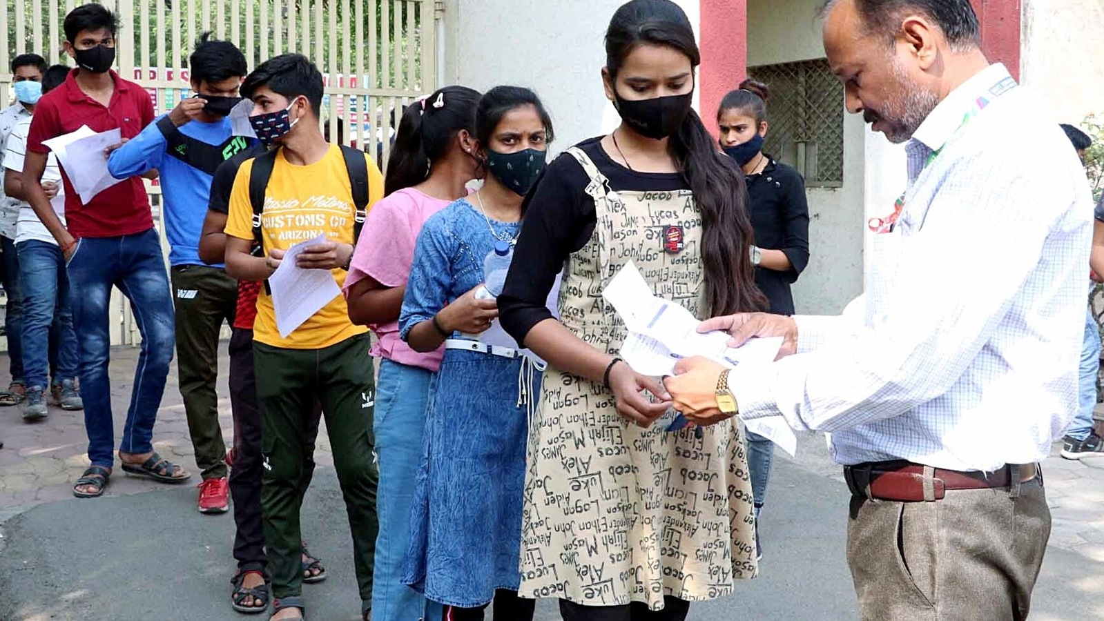 UPSC Civil Services Main Exam 2022 Begins Today Schedule Guidelines UPSC Civil Services Main Exam 2022 Begins Today Schedule Guidelines
