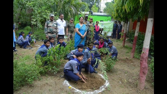 44 Scouts and Guides units come up in 20 CBSE schools of Prayagraj ...