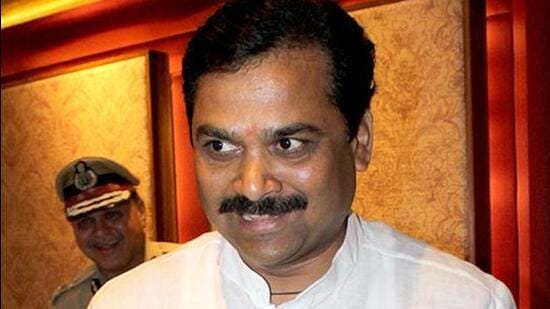 BJP wants to do an Amethi in Baramati: Ram Shinde | Hindustan Times